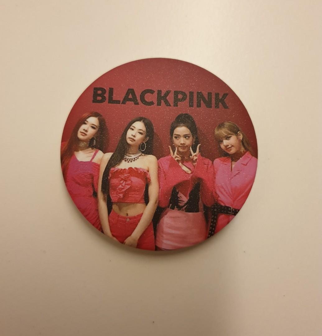 BLACKPINK KPOP GROUP BADGES, Entertainment, K-Wave on Carousell