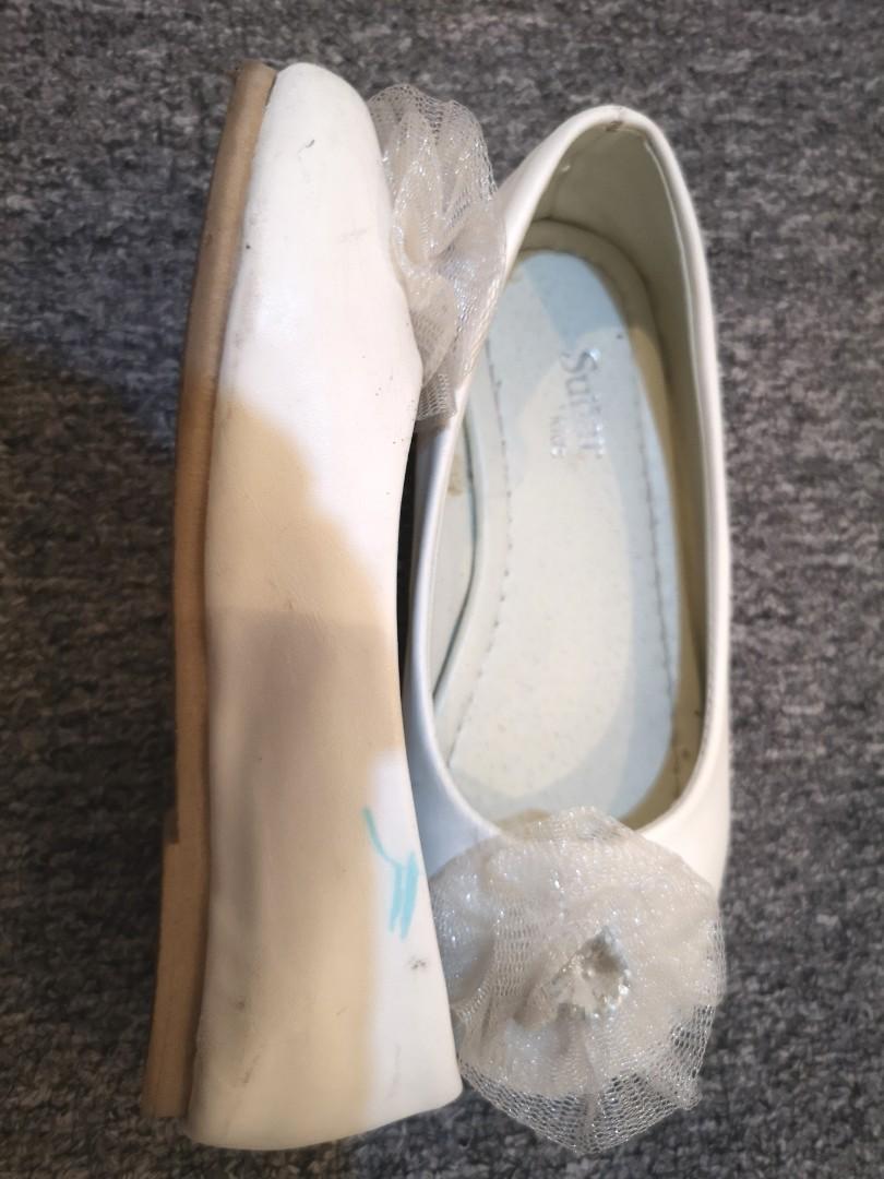 Girls White Shoes / Graduation Shoes, Babies & Kids, Babies & Kids ...