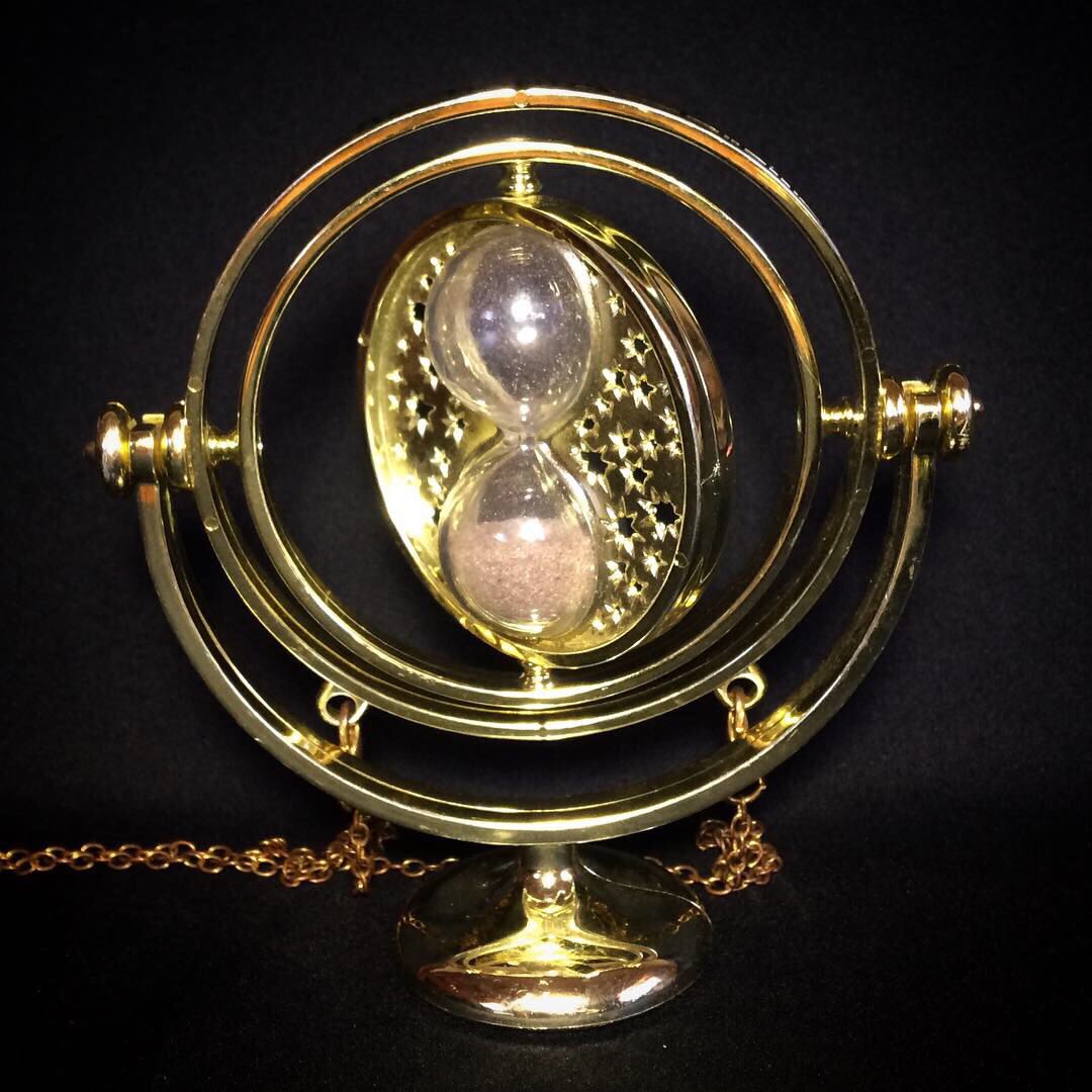 Licensed Harry Potter Time Turner display, Hobbies & Toys, Toys & Games ...