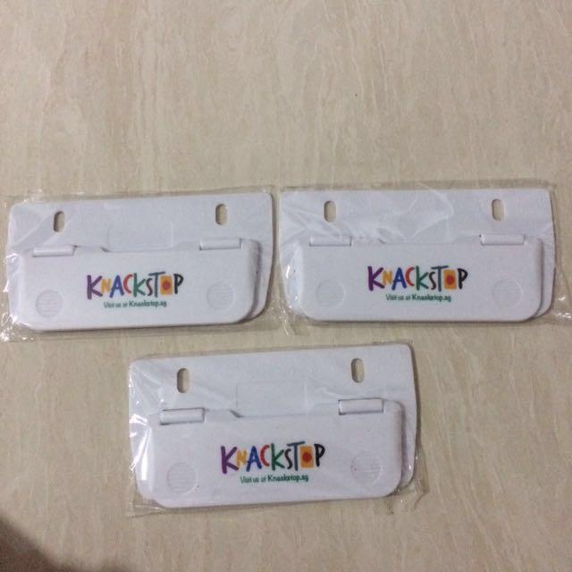 Knackstop hole Punch (including mailing ) , Hobbies & Toys, Stationery ...