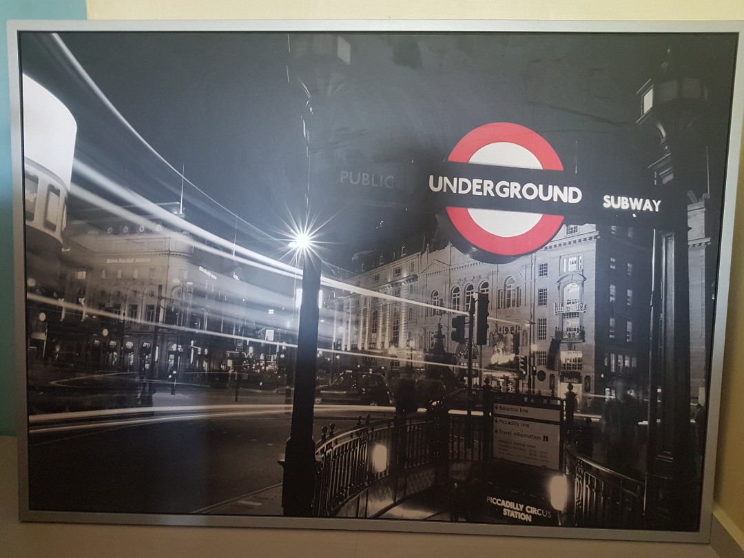 London City WallFrame, Furniture & Home Living, Home Decor, Frames ...