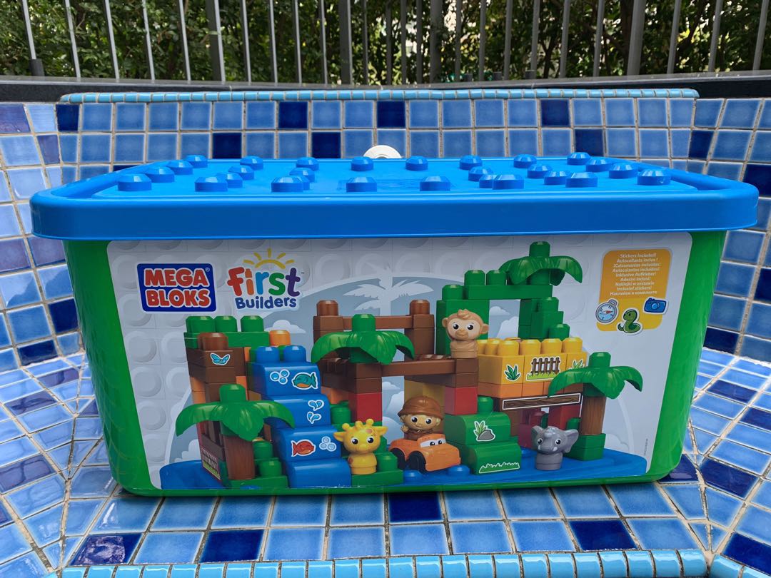 Mega Bloks First Builders Giant Box Set - Farm and Jungle Adventure Set ...