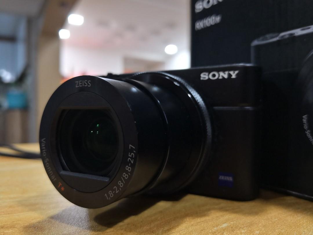 Sony Rx100 IV, Photography, Cameras on Carousell