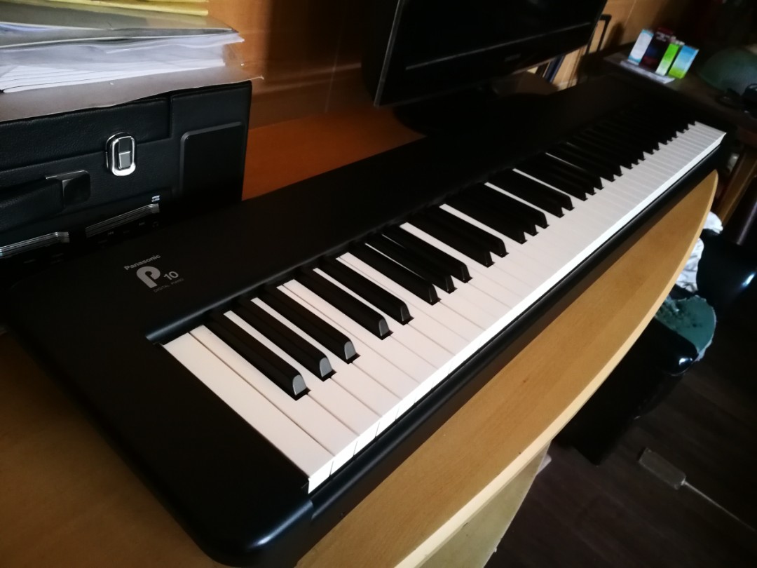 Panasonic P10 76 Weighted Key Touch Digital Piano, Hobbies & Toys ...