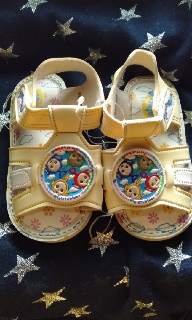 Teletubbies squeak baby shoes, Babies & Kids, Babies & Kids Fashion on ...