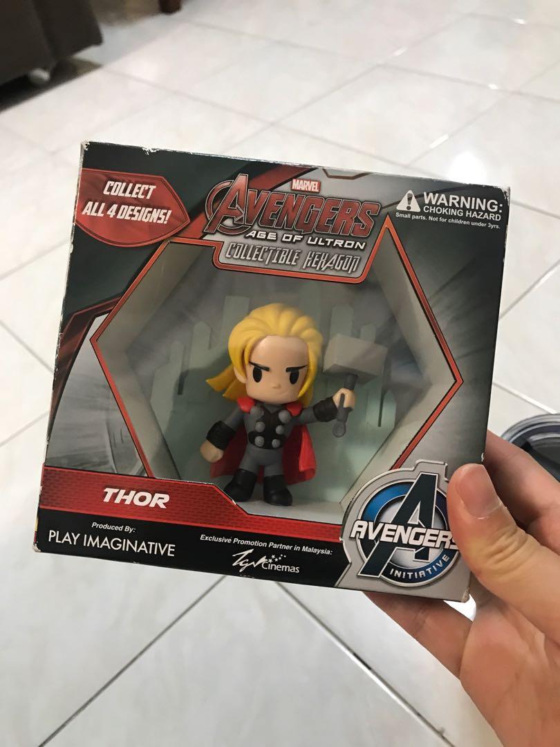 Thor Display Figure, Hobbies & Toys, Collectibles & Memorabilia, Vintage Collectibles on Carousell