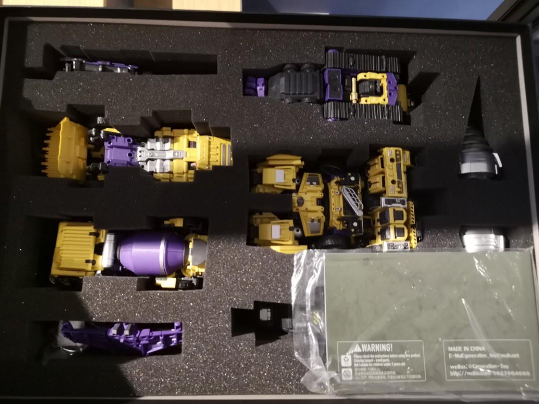 Generation toy Duron Drill (Yellow Devastator), Hobbies & Toys, Toys ...