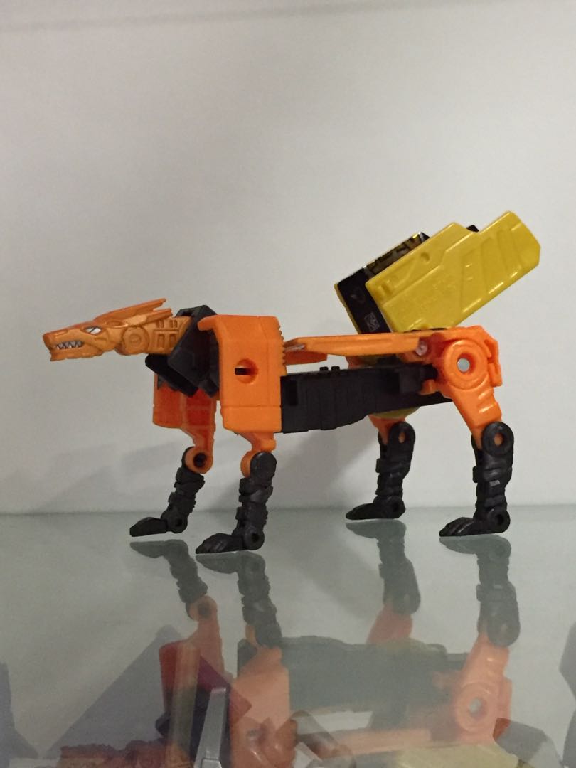 Transformers Titans Return Stripes, Hobbies & Toys, Toys & Games on ...