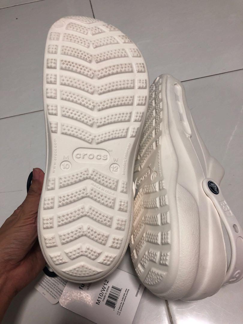 White Crocs, Men's Fashion, Footwear, Flipflops and Slides on Carousell