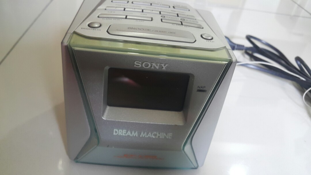 Sony Digital Tuner Dream Machine, Audio, Portable Music Players on ...
