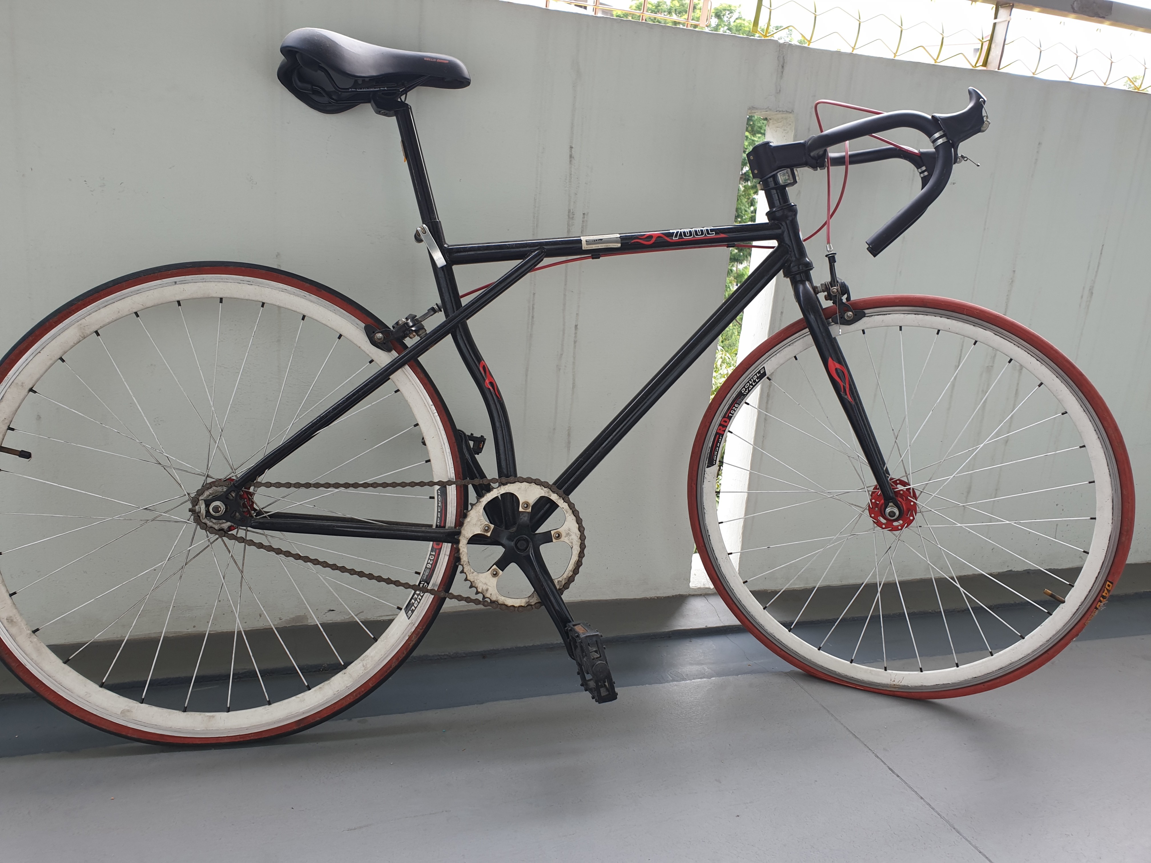 Fixie Frame, Sports Equipment, Bicycles & Parts, Bicycles on Carousell