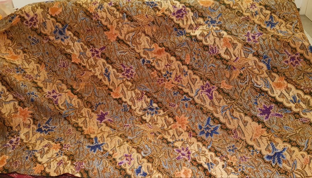 Full hand written batik cloth - diagonal/lereng motif, Women's Fashion ...