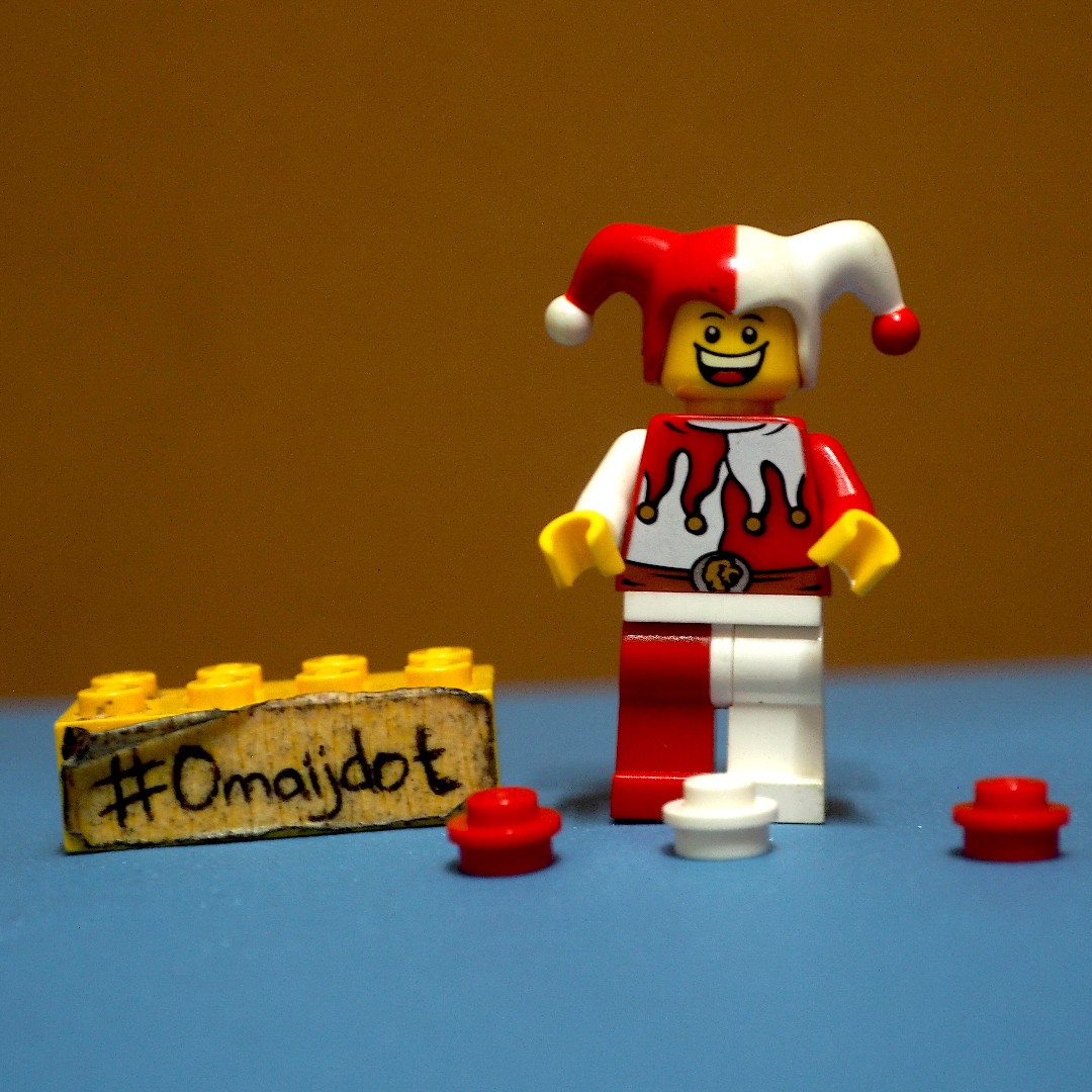 Lego Minifigure Jester - Loose, Hobbies & Toys, Collectibles ...