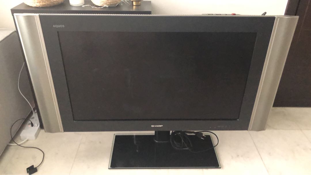 SHARP TV 32 inches, TV & Home Appliances, TV & Entertainment, TV on ...