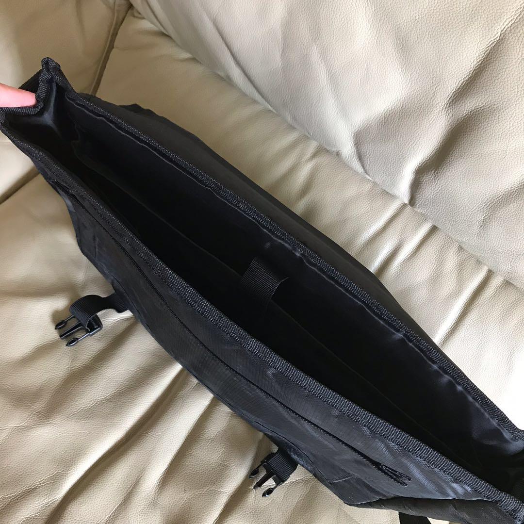 Transformers Laptop Bag, Men's Fashion, Bags, Sling Bags on Carousell