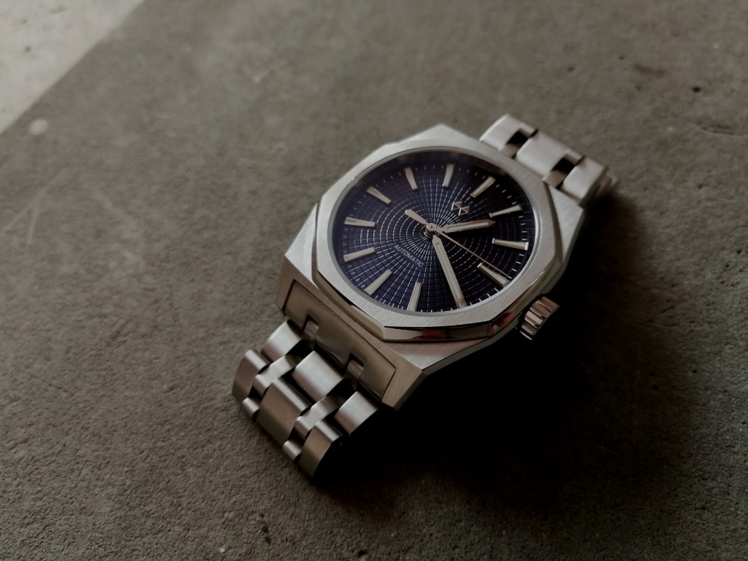 MWW Iconik 4 Automatic Watch, Mobile Phones & Gadgets, Wearables ...