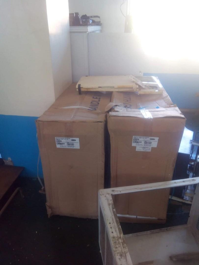 Samsung 3TR Ceiling cassette Brand new Sale!!, TV & Home Appliances ...