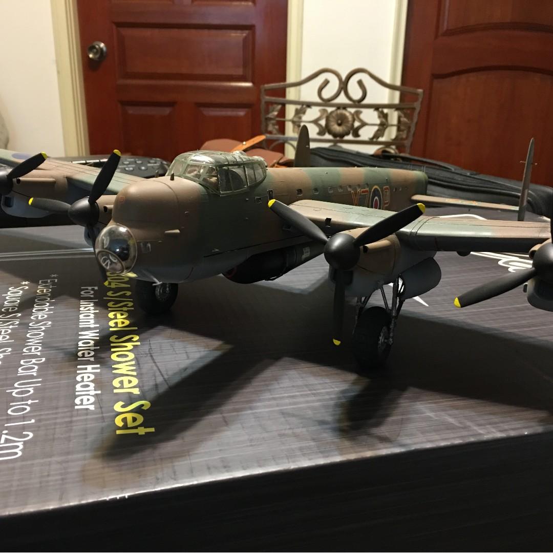 Tamiya 1/48 Grand Slam Bomber Lancaster – Model Kit (Motorised ...