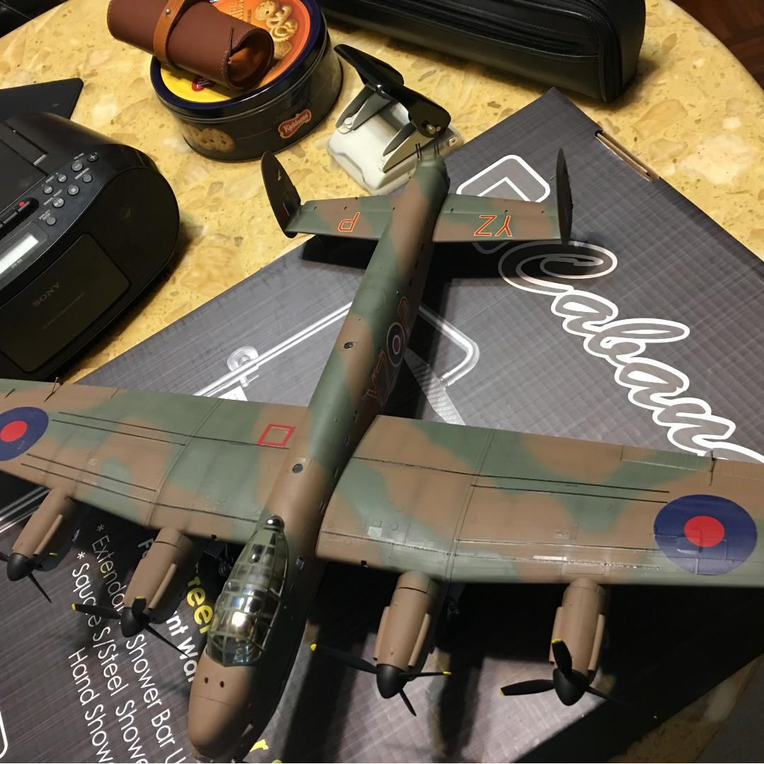 Tamiya 1/48 Grand Slam Bomber Lancaster – Model Kit (Motorised ...