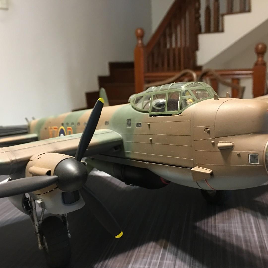 Tamiya 1/48 Grand Slam Bomber Lancaster – Model Kit (Motorised ...