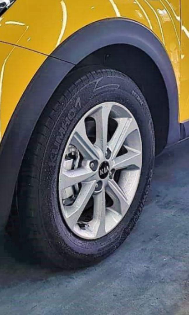 15 inch Kia Stock Rims + Tyres, Car Accessories, Tyres & Rims on Carousell