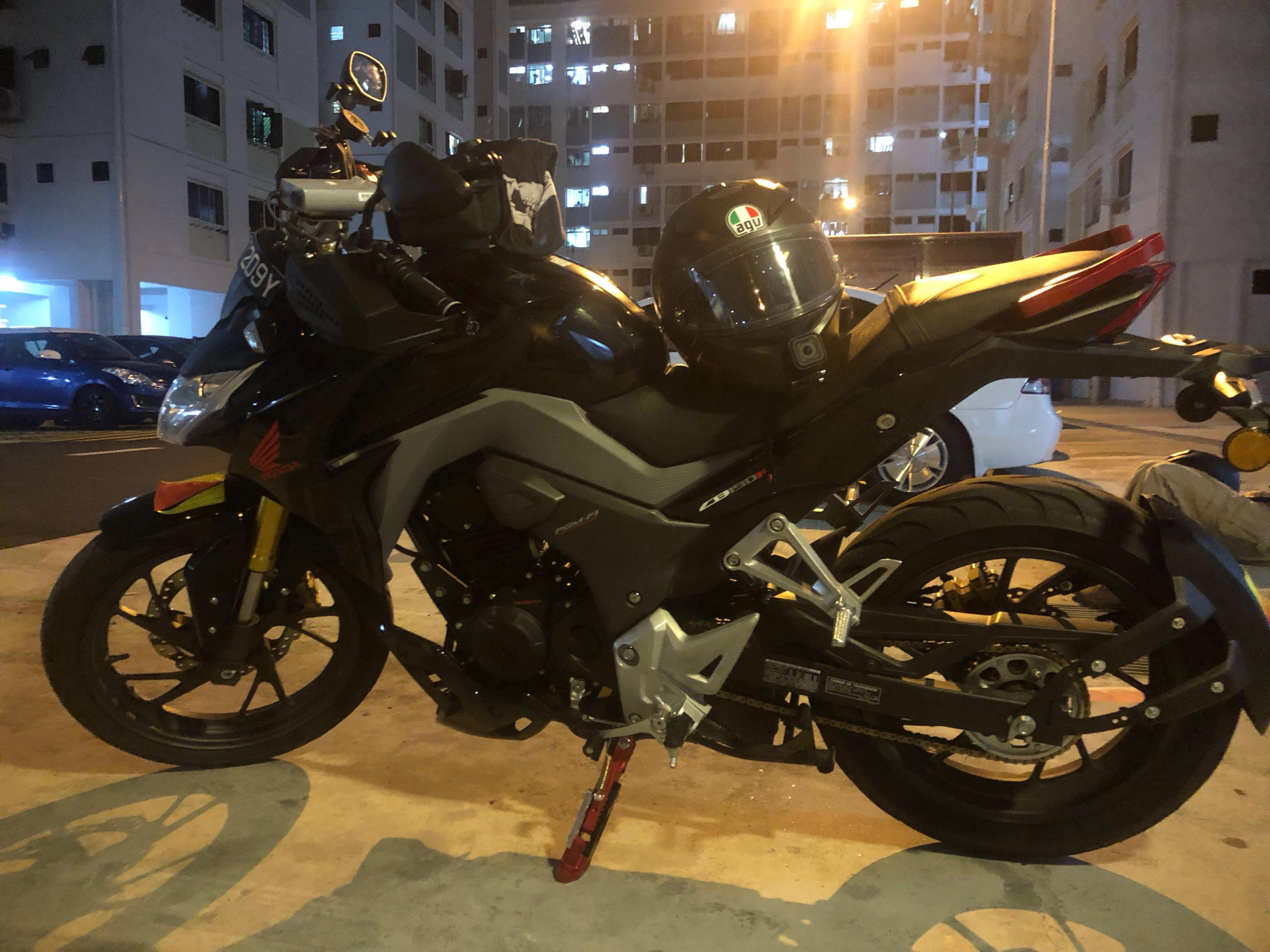 Black Honda CB190R [Negotiable], Motorcycles, Motorcycles for Sale ...