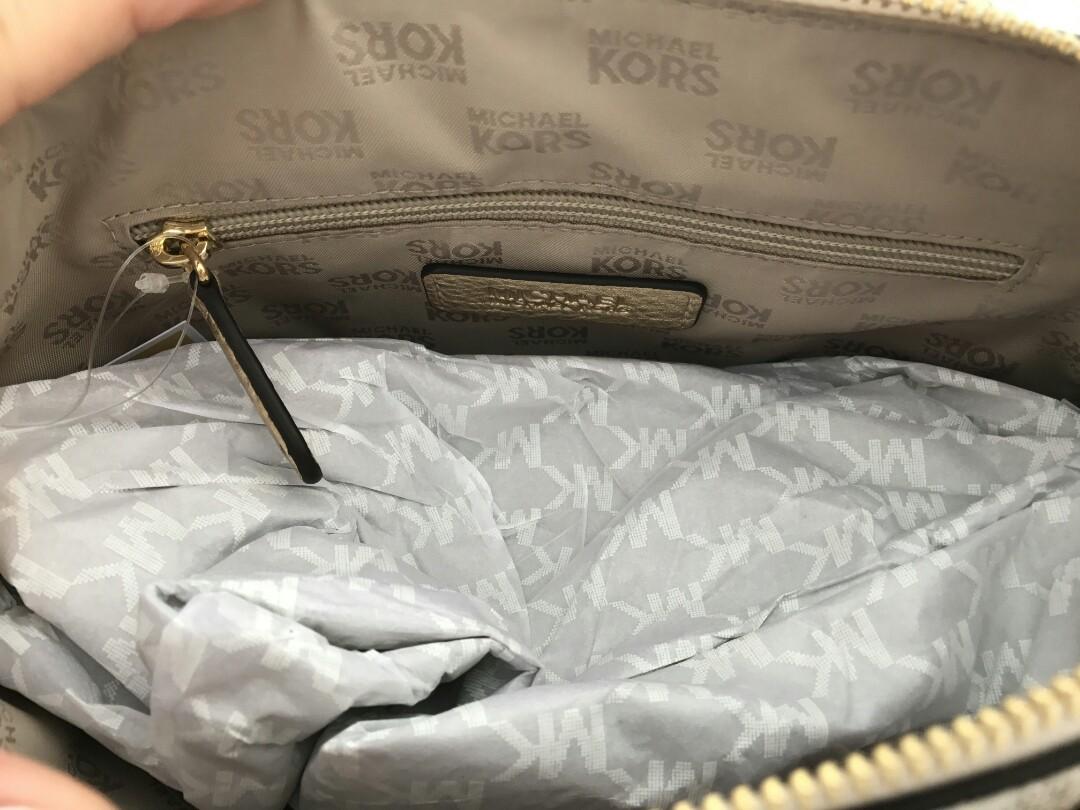 Ciarra satchel, Luxury, Bags & Wallets on Carousell