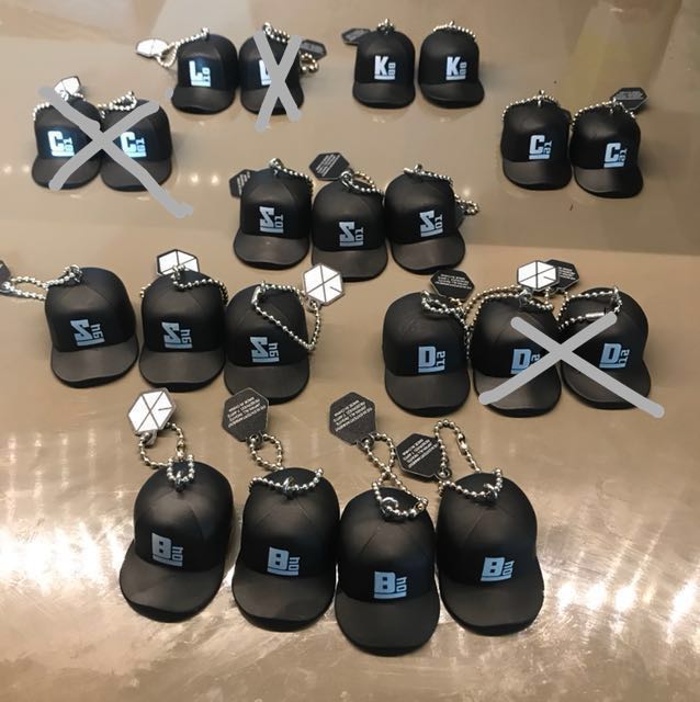 EXO PLANET #3 THE EXO'rDIUM IN JAPAN CAP KEYCHAIN GACHAPON SHIBUYA 109 ...