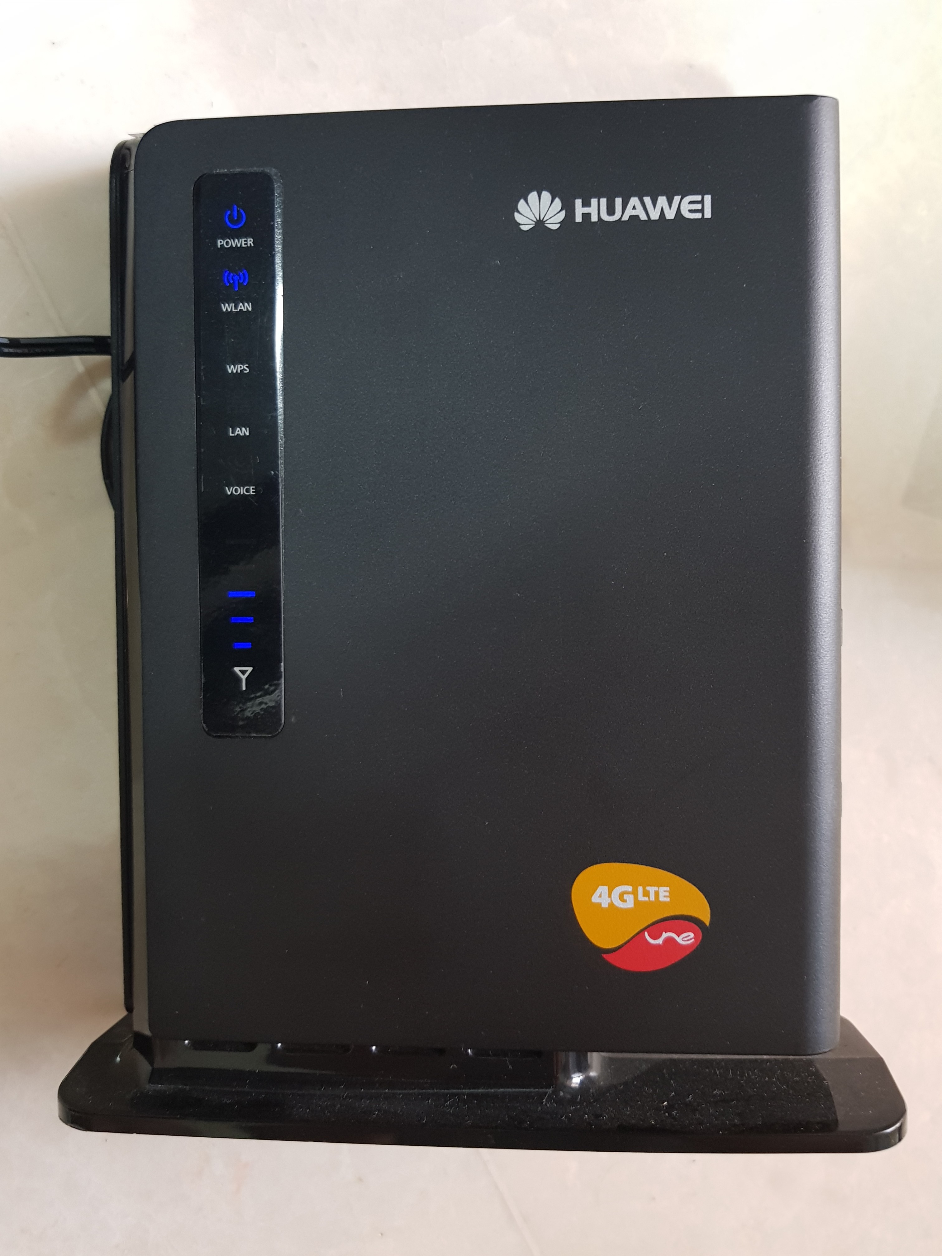 Huawei 4G modem router (E5172), Computers & Tech, Parts & Accessories ...