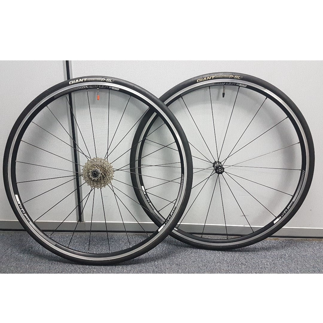 Road Bike Wheelset, Sports Equipment, Bicycles & Parts, Parts ...