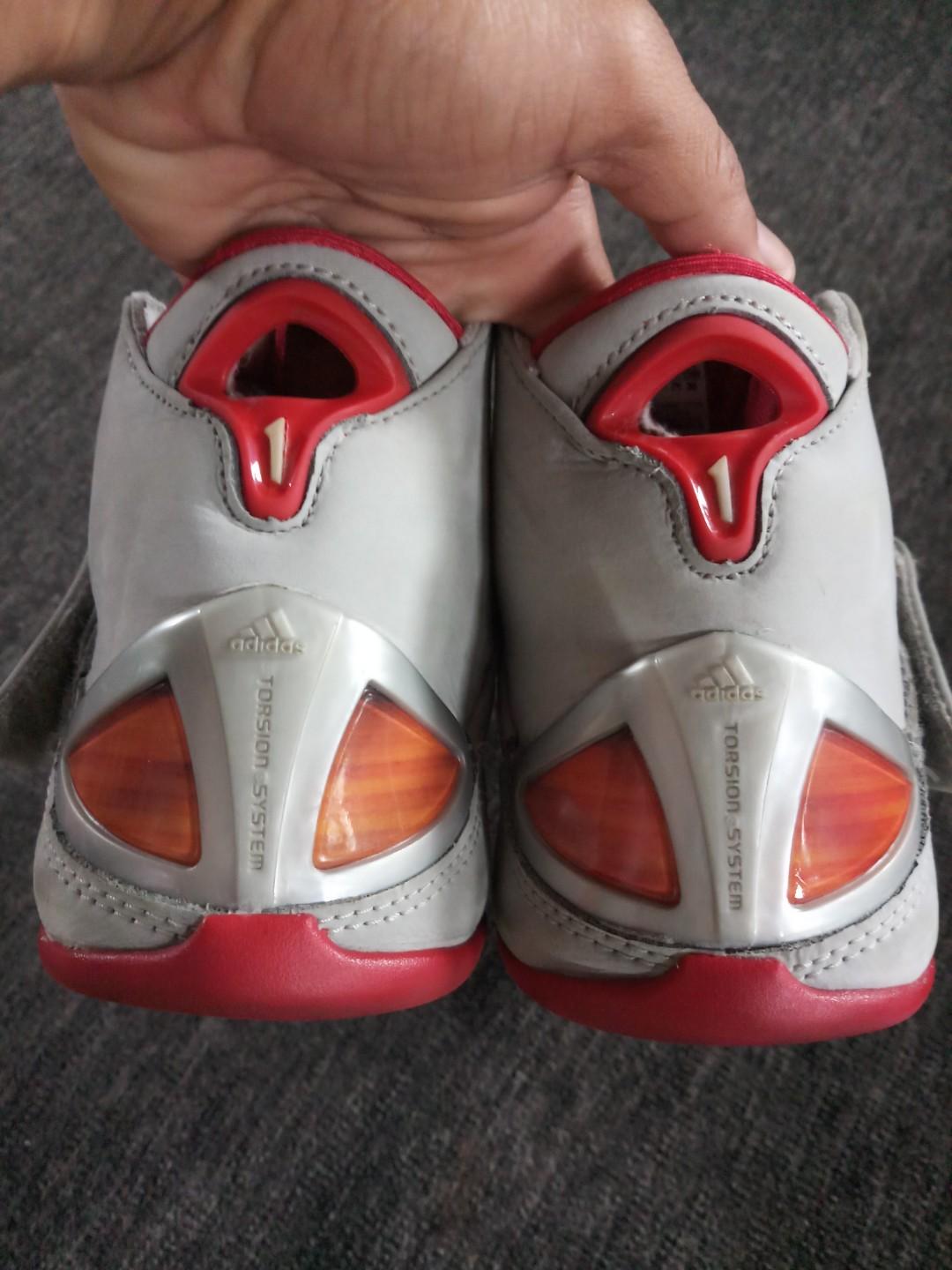 Sale Adidas T-mac 5 "All Star OG"size 9, Men's Fashion, Footwear, Sneakers on Carousell