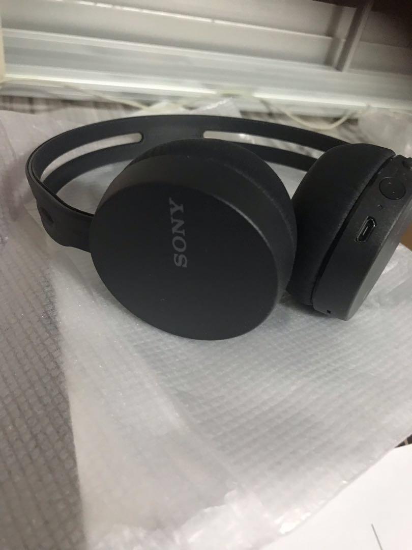 SONY WIRELESS HEADPHONES WH-CH400, Audio, Headphones & Headsets on ...