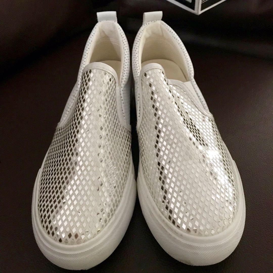 White/Silver Glitter Rubber Shoes, Women's Fashion, Footwear, Sneakers ...