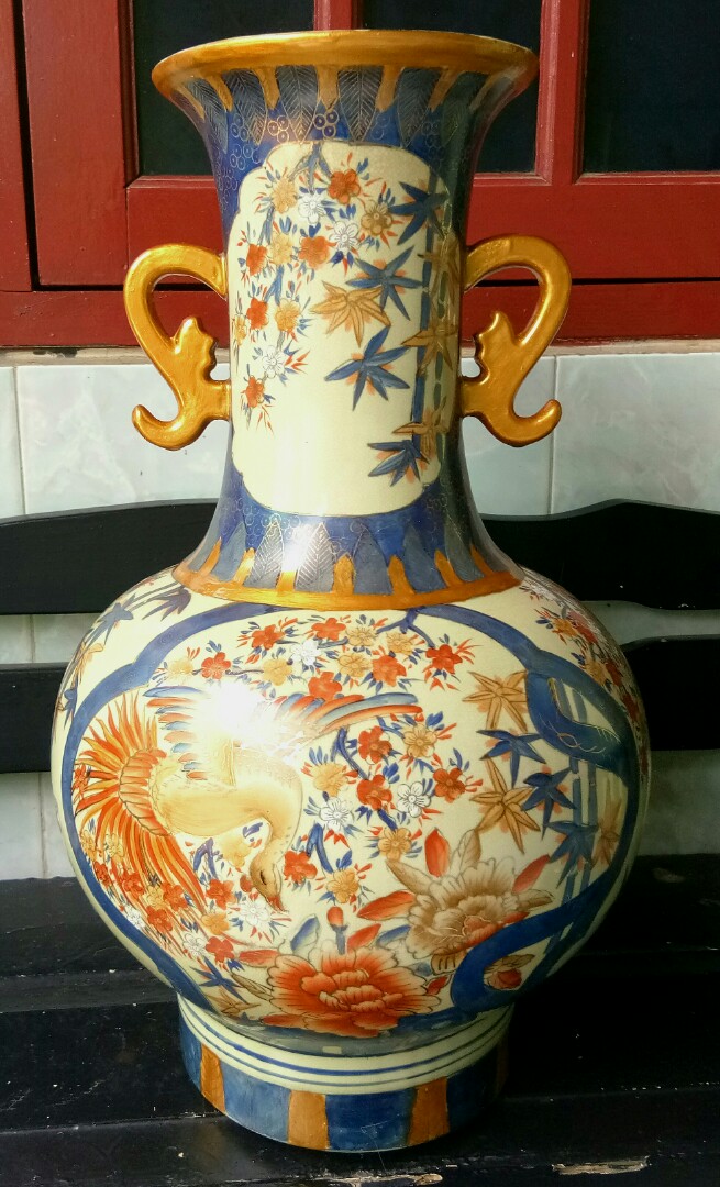 Guci Antik, Perabotan Rumah di Carousell