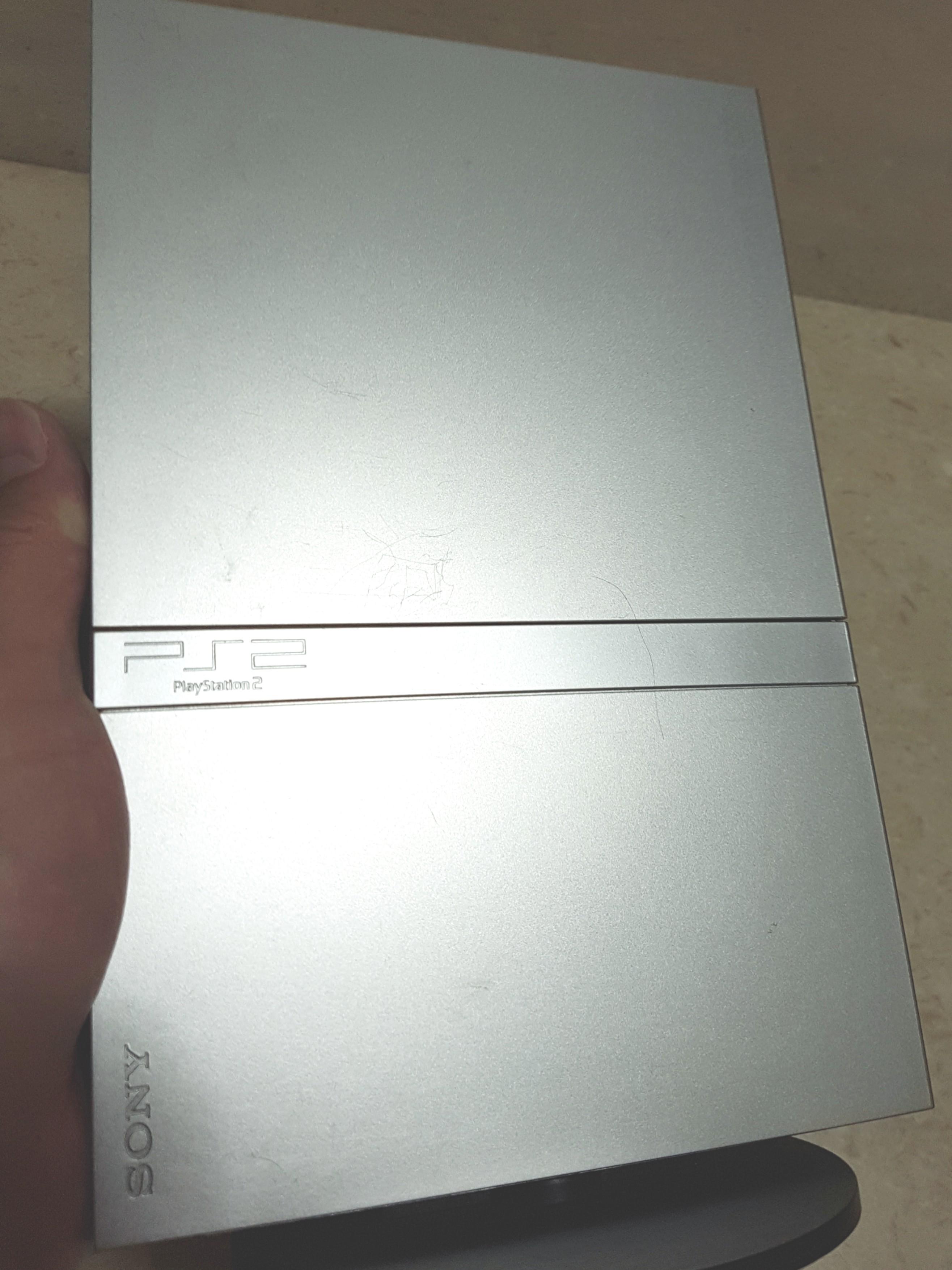 Sony Silver Slim PS2 console., Video Gaming, Video Game Consoles ...