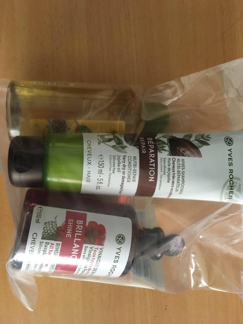 Yves Rocher Bath Set, Beauty & Personal Care, Bath & Body, Bath on ...