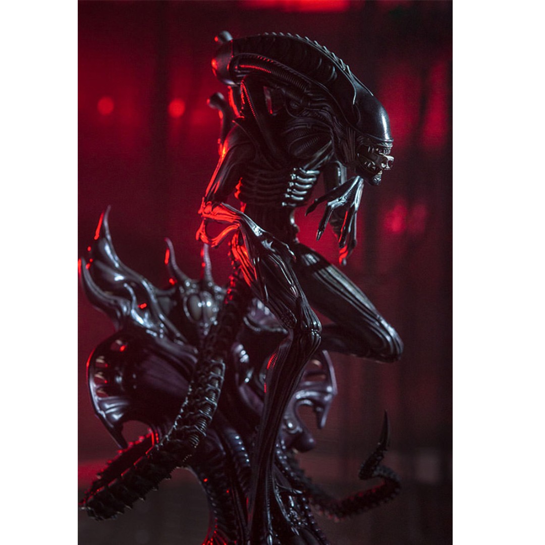 Alien Warrior Statue by Sideshow Collectibles, Hobbies & Toys ...