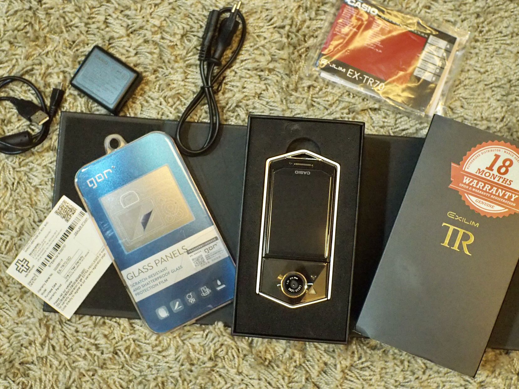 Casio TR-70, Photography, Cameras on Carousell