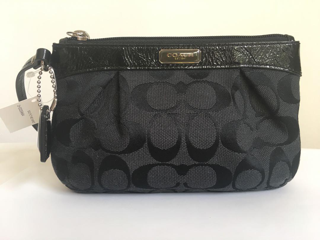 Coach small porch, black, Women's Fashion, Bags & Wallets, Purses ...