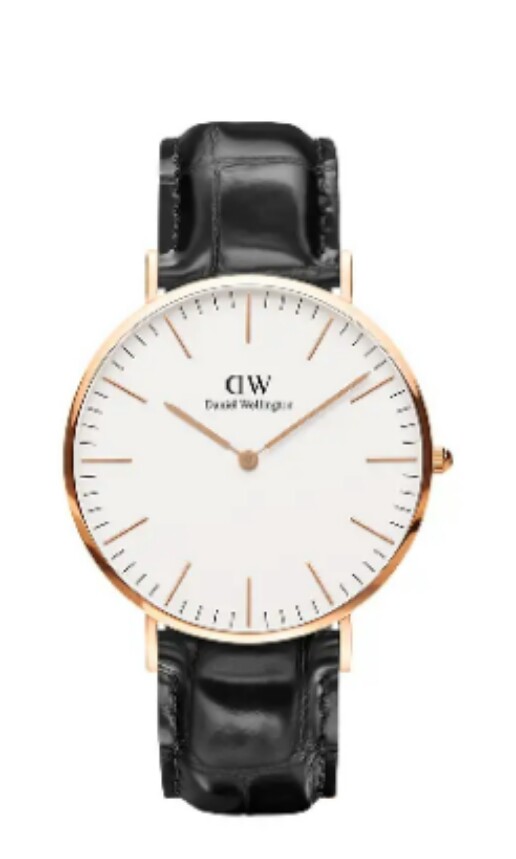 DW watch, Men's Fashion, Watches & Accessories, Watches on Carousell