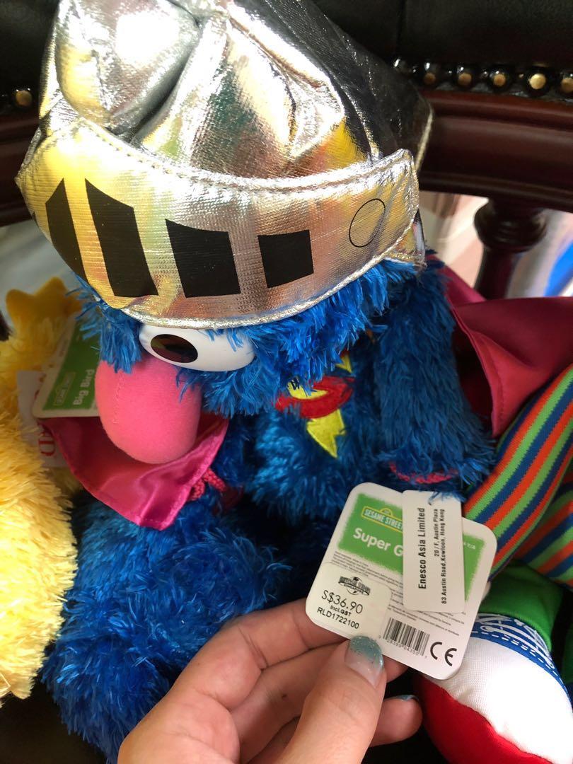 Sesame Street - Oscar, Grover, Count, Snuffy, Zoe, Bert, Big Bird ...