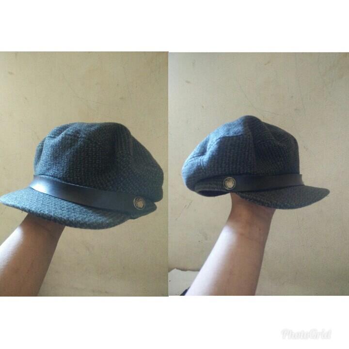 Topi postman, Fesyen Pria, Aksesoris, Topi di Carousell