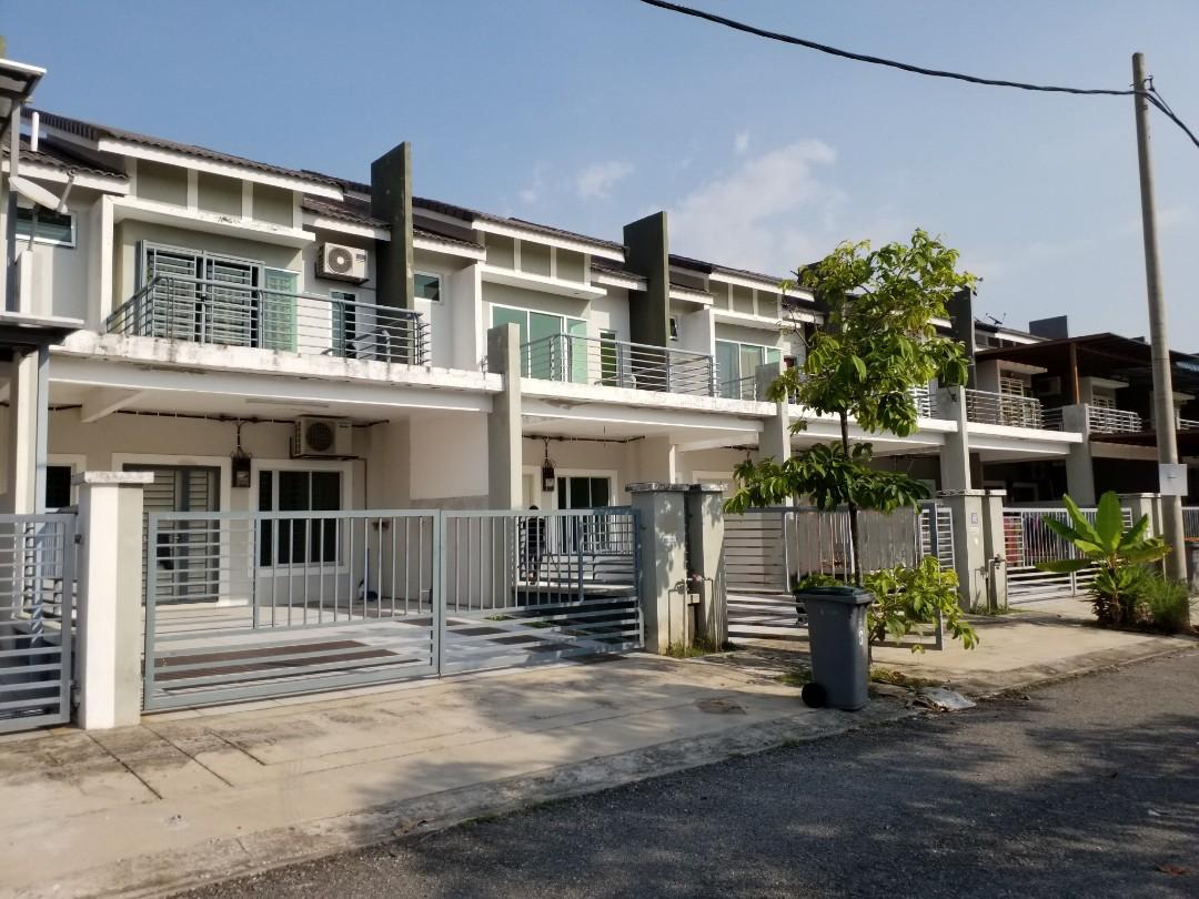 2 Storey (Intermediate) Natronix Nusari Aman 1B Bandar Sri Sendayan, Property, For Sale on Carousell