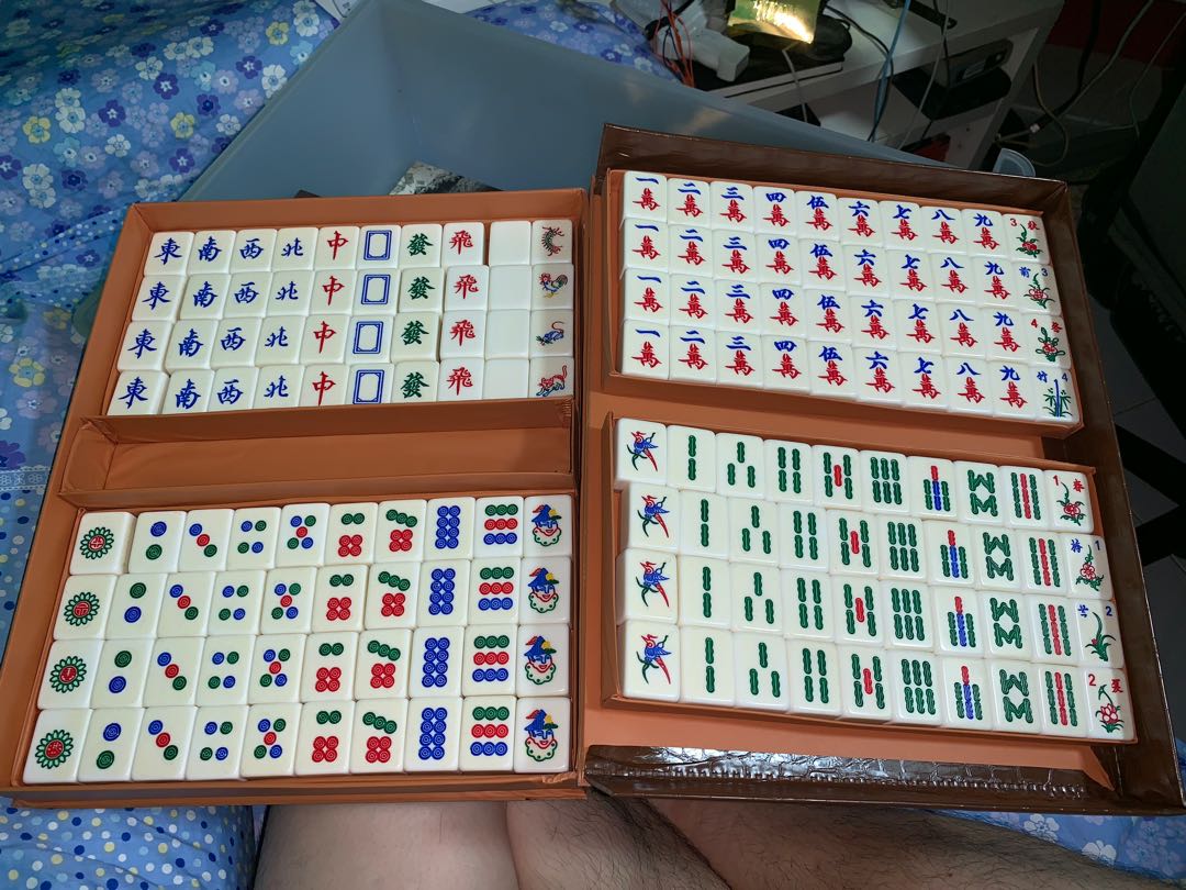 Mahjong Tiles A1 香港高级麻雀牌, Hobbies & Toys, Toys & Games on Carousell