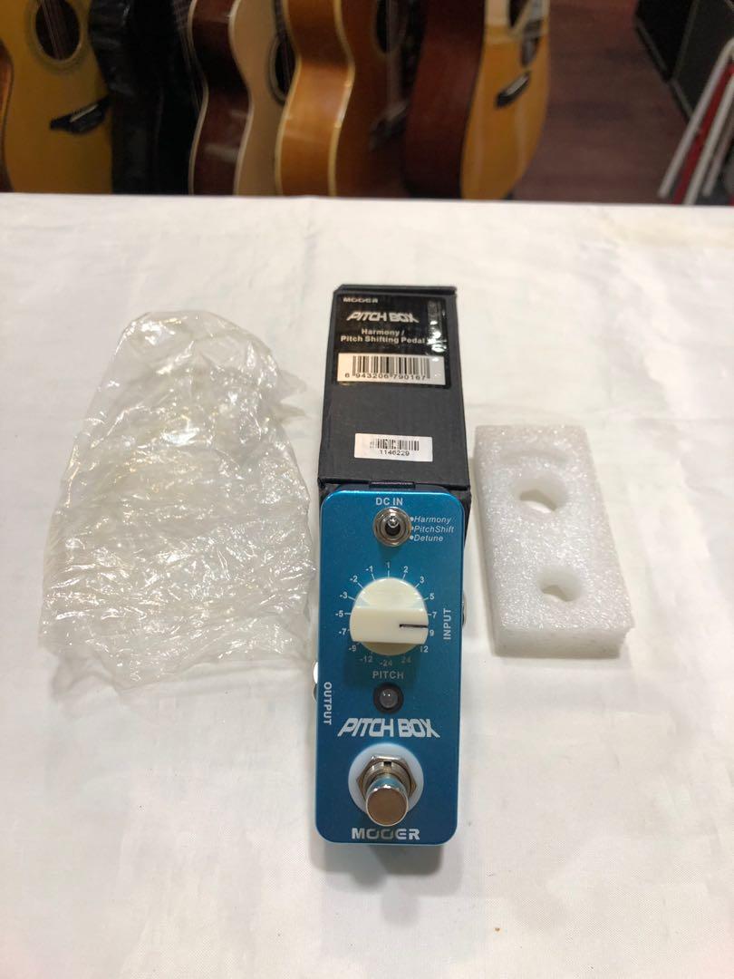 Mooer Pitch Box Harmony/Pitch Shifting Pedal, Hobbies & Toys, Music ...