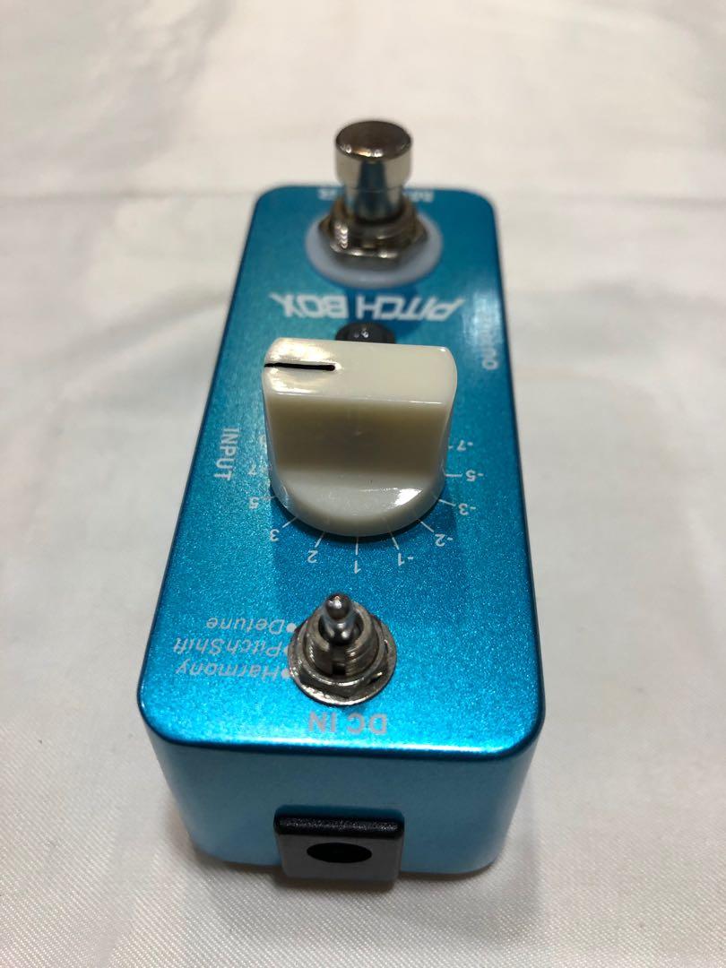 Mooer Pitch Box Harmony/Pitch Shifting Pedal, Hobbies & Toys, Music ...
