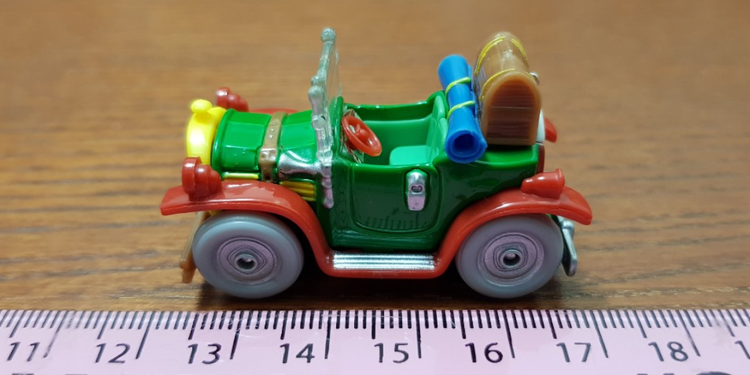 Motorama Disney Goofy Car, Hobbies & Toys, Collectibles & Memorabilia ...