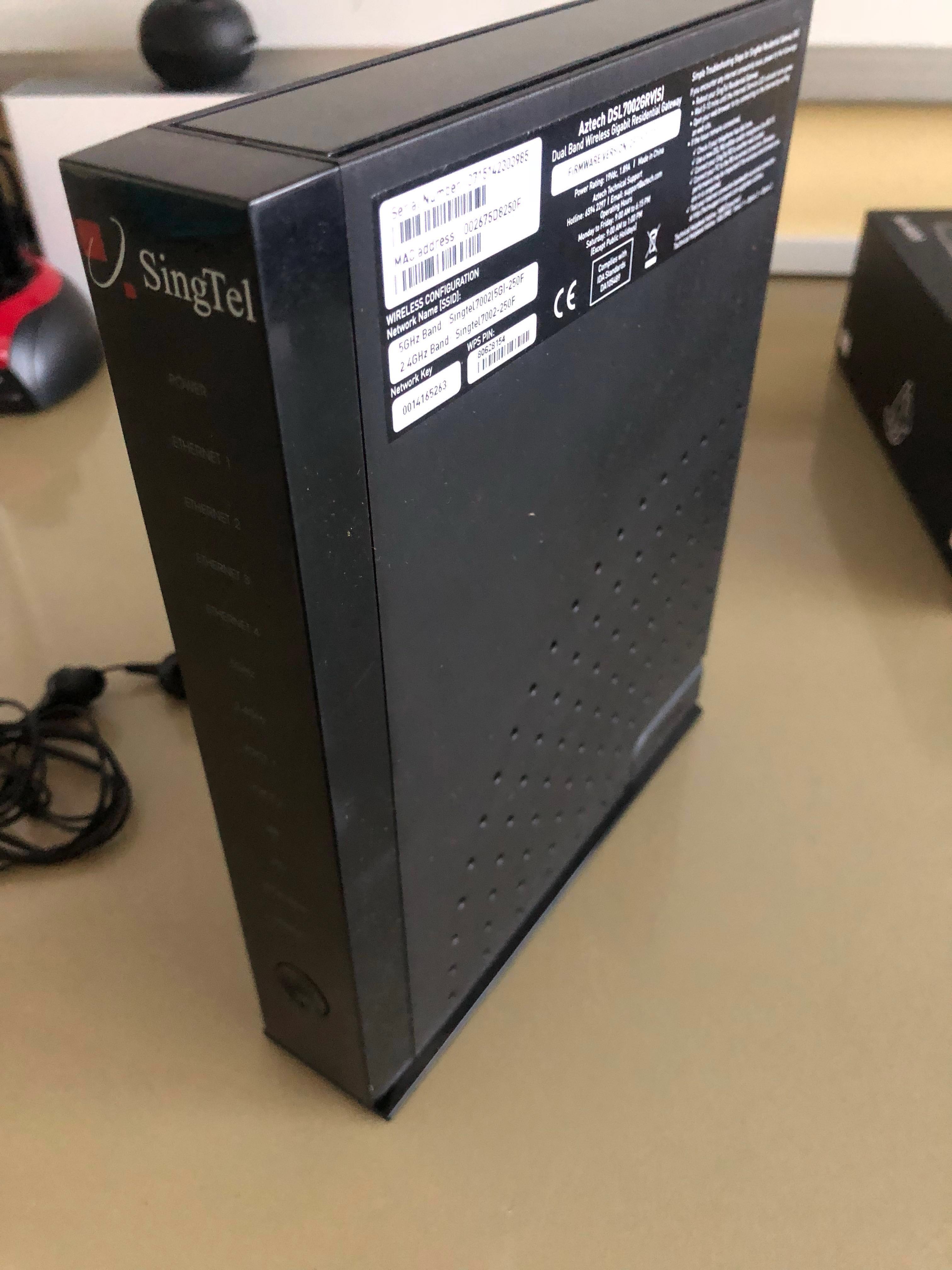 Singtel router - Aztech dsl 7200grv(s), Computers & Tech, Parts ...