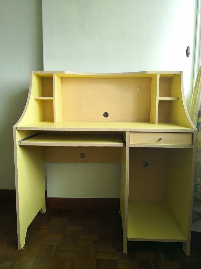 Computer & Study Table, Furniture & Home Living, Furniture, Tables ...