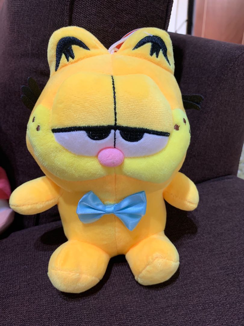 Garfield, Hobbies & Toys, Toys & Games on Carousell